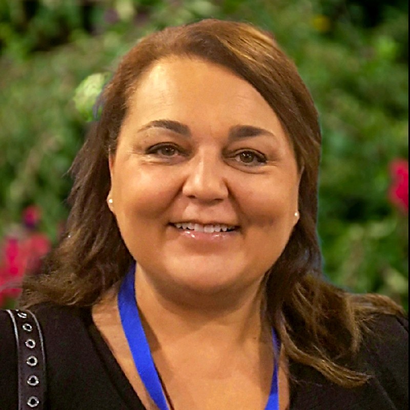 Sobre nosotros y nuestro impacto - El Club de los Raros